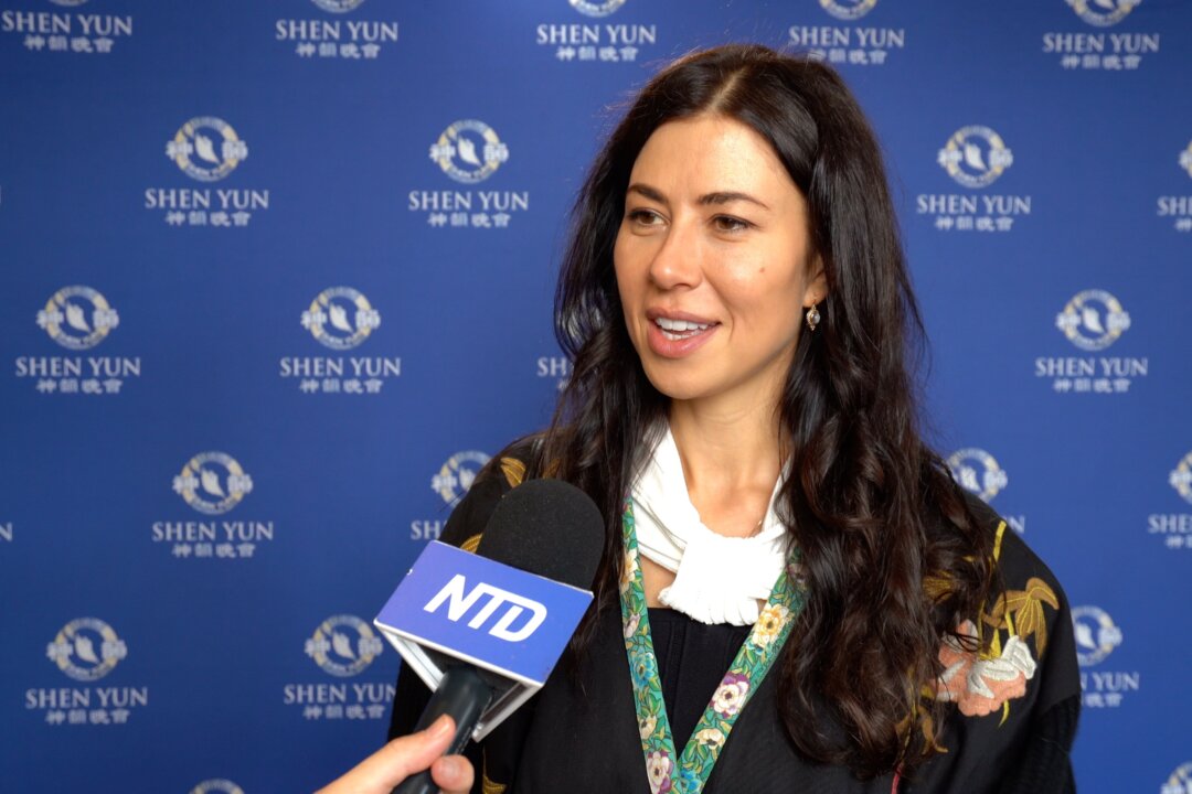 Shen Yun’s Mission Is Inspiring and ‘So Important,’ Says Philanthropist ...
