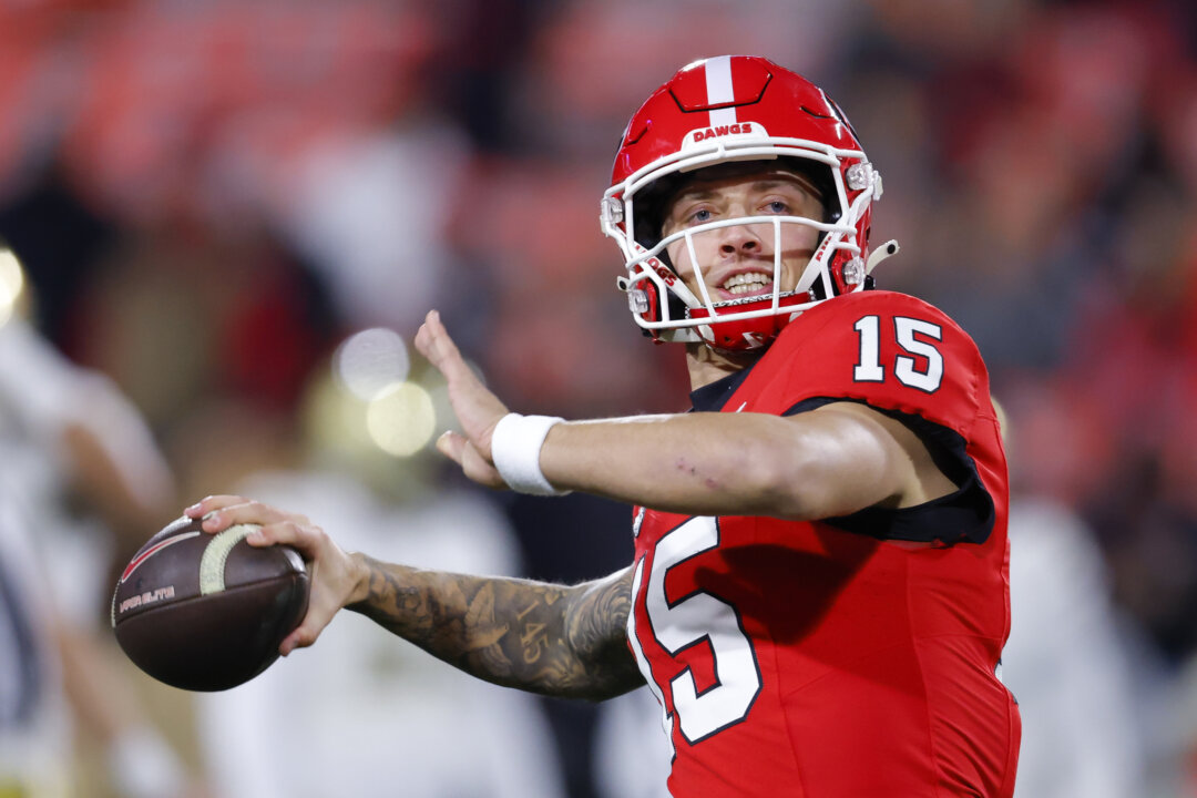 Georgia Bulldogs QB Carson Beck Ends His College Career, Declares for ...