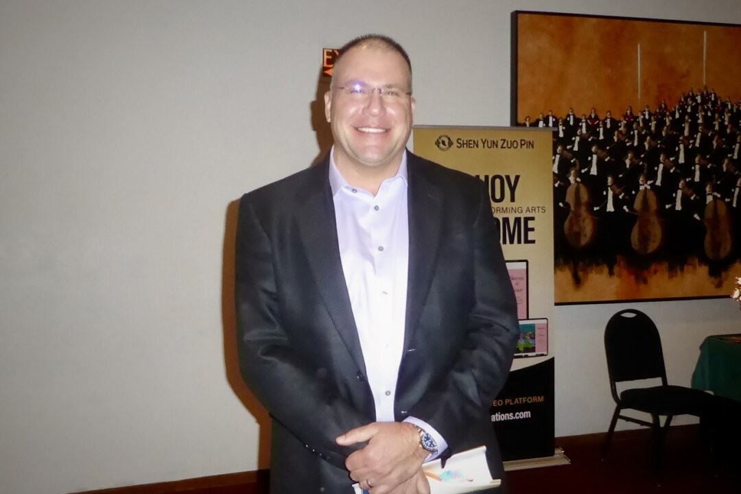Texas Councilman Hopes Shen Yun Continues to Revive Traditional Culture ...