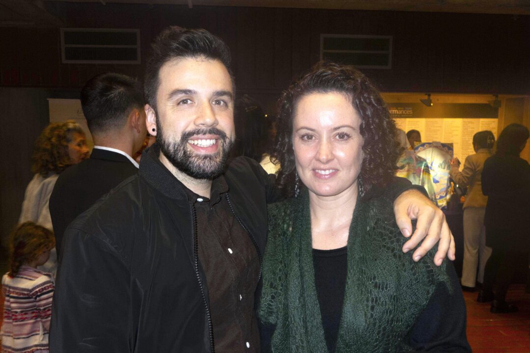 Shen Yun Came From Dedication and Great Minds, Says Math Professor ...