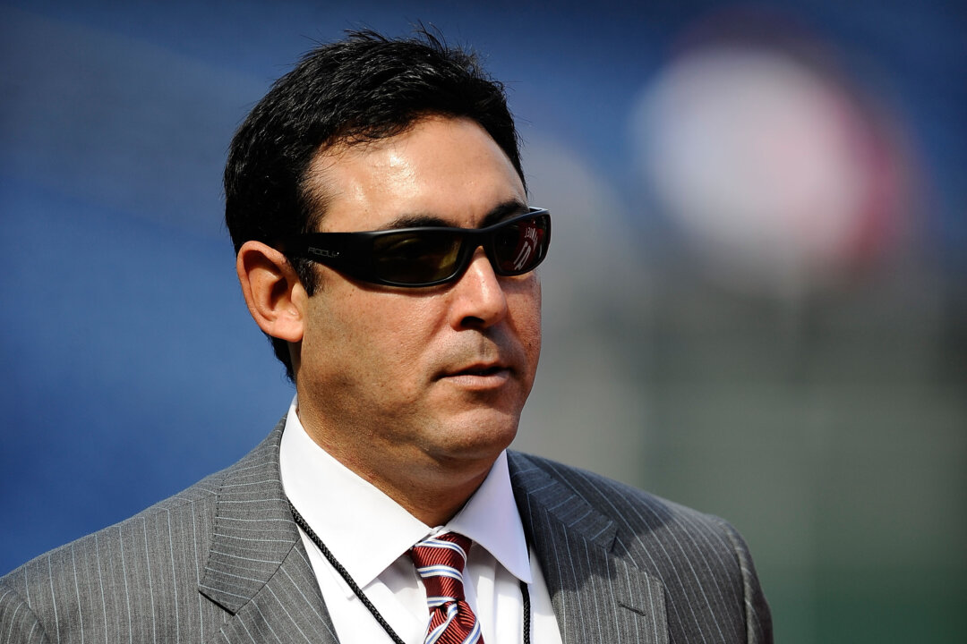 Former Phillies General Manager on Launching New Batting Sport | The ...