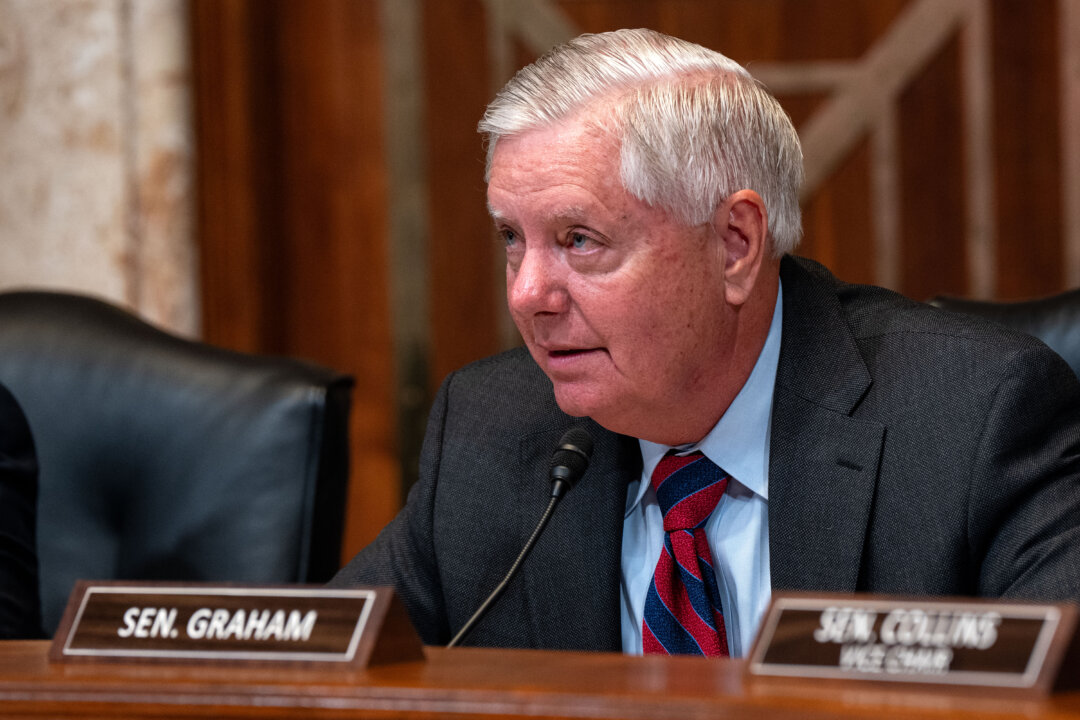 Senate and House Republicans Split on Passing Trump’s Agenda Over 2 ...