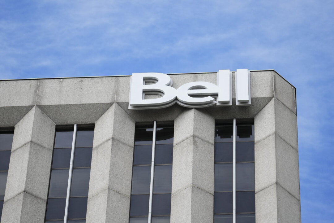 Bell CEO Slams CRTC, Announces Further Slowdown of Fibre Network Build ...