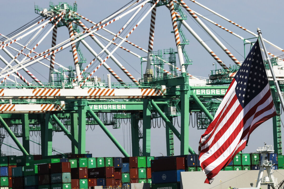 US Trade Deficit Jumped to $918 Billion Last Year, Largest Increase ...