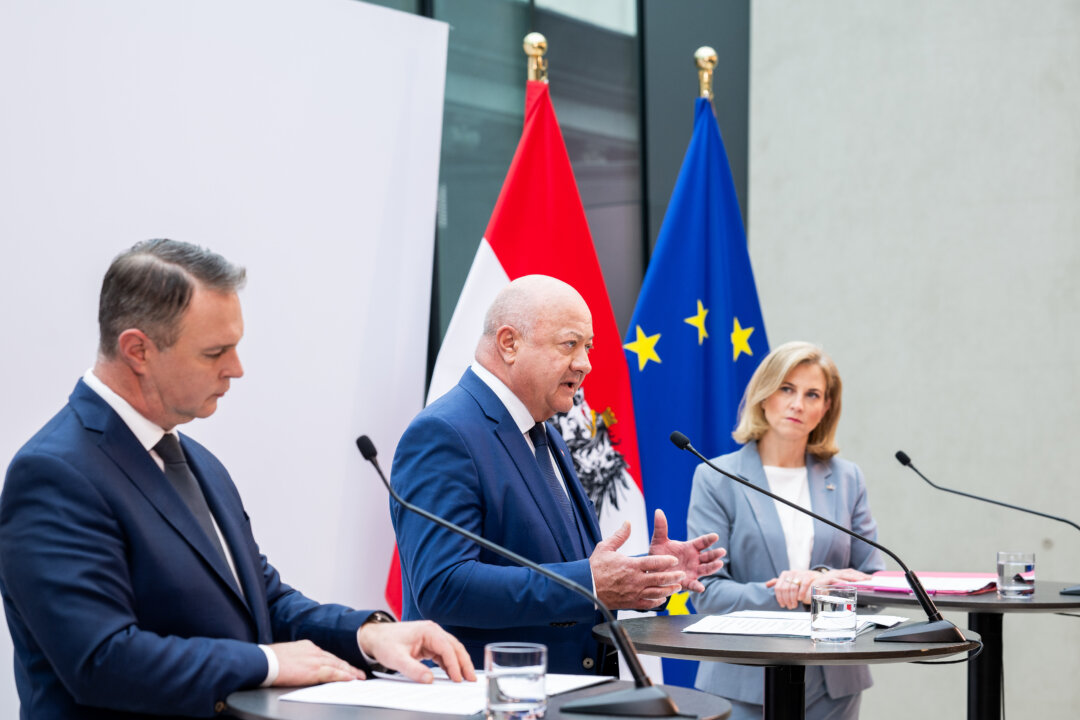 Austria Forms Coalition Government Without Largest Party | The Epoch Times