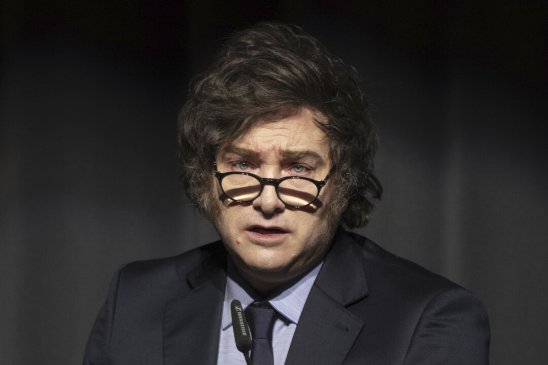 IMF Reaches Deal on $20 Billion Bailout With Argentina | The Epoch Times