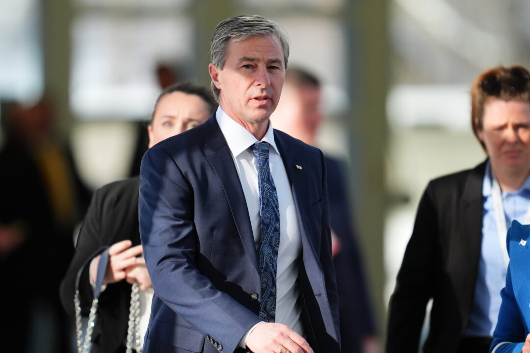 NS, Alberta, Sask Premiers Call on Bloc Leader to Rethink Pipeline ...