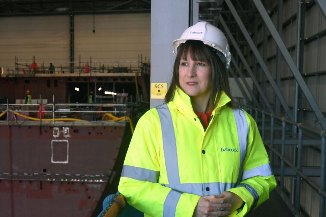 Chancellor ‘Determined to Turn Around’ Economy Amid Surprise Fall in ...