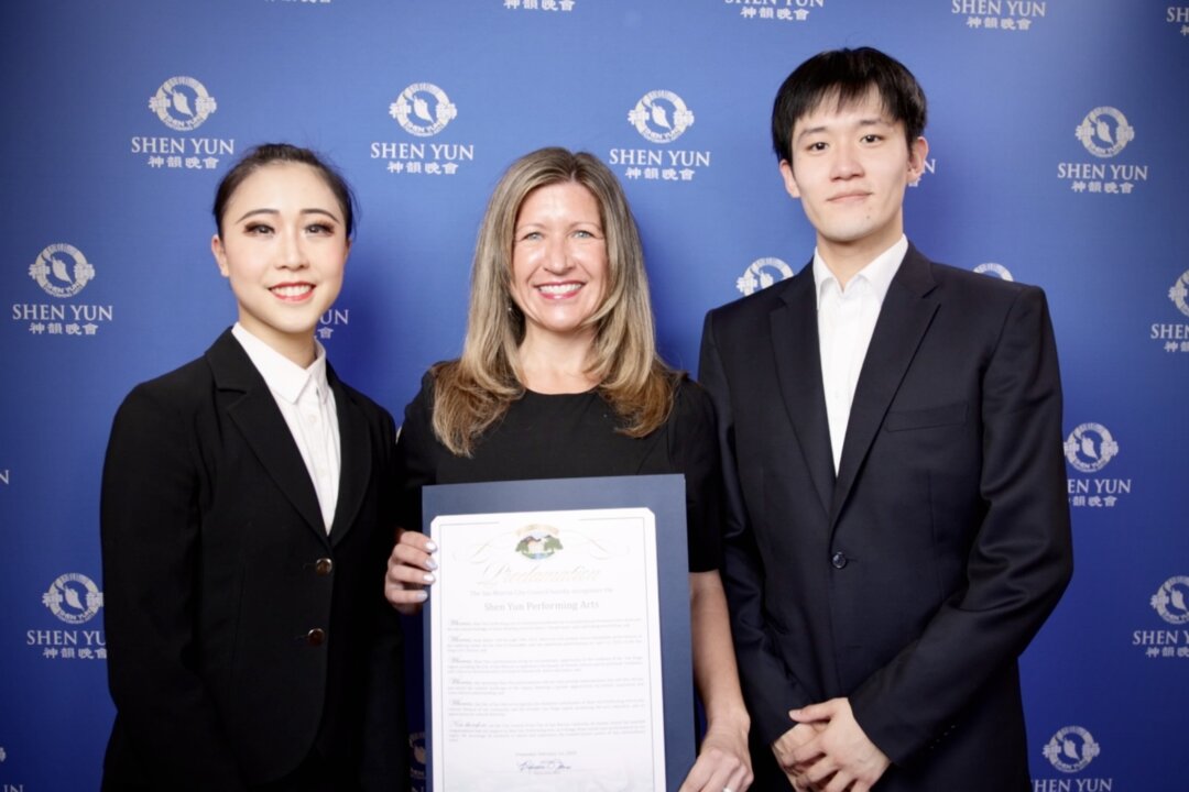 ‘A Sight to Behold,’ City Councilmember Presents Proclamation to Shen ...