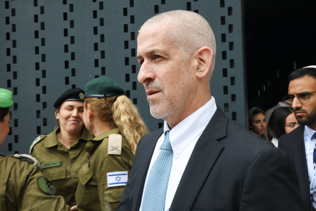 Israeli Cabinet Backs Netanyahu’s Firing of Security Services Chief ...