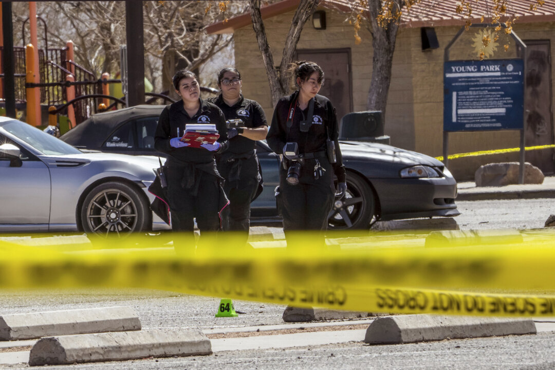 At Least 3 Dead, 15 Injured in Mass Shooting in New Mexico, Police Say ...