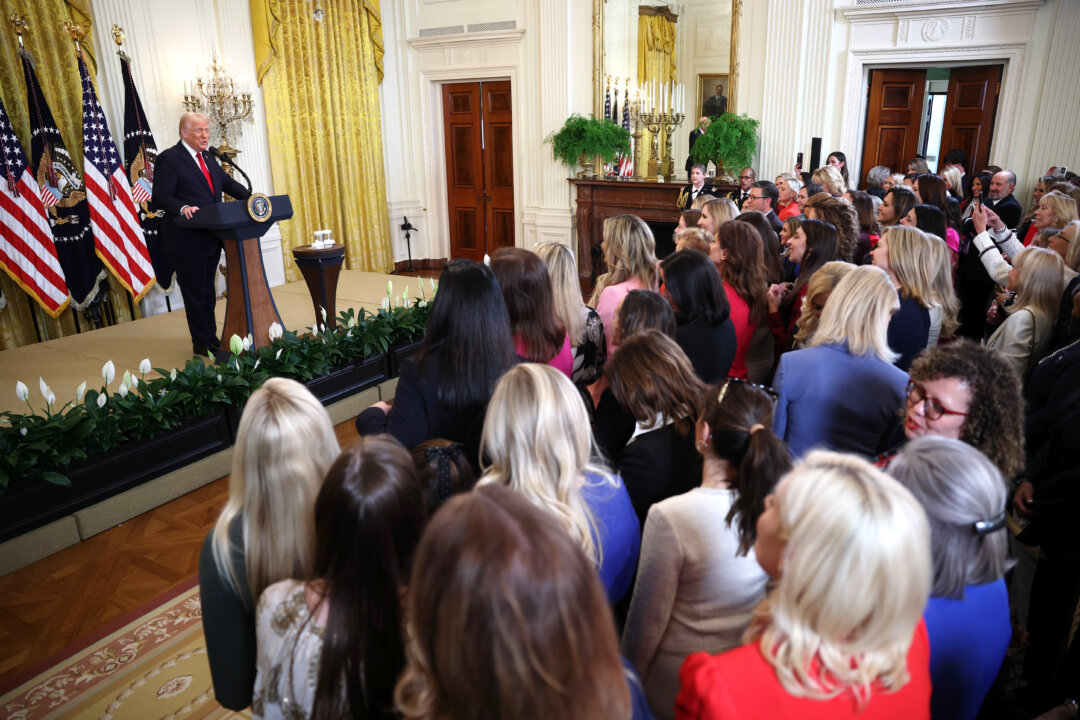 Trump Celebrates Launch of GOP Women’s Caucus | The Epoch Times