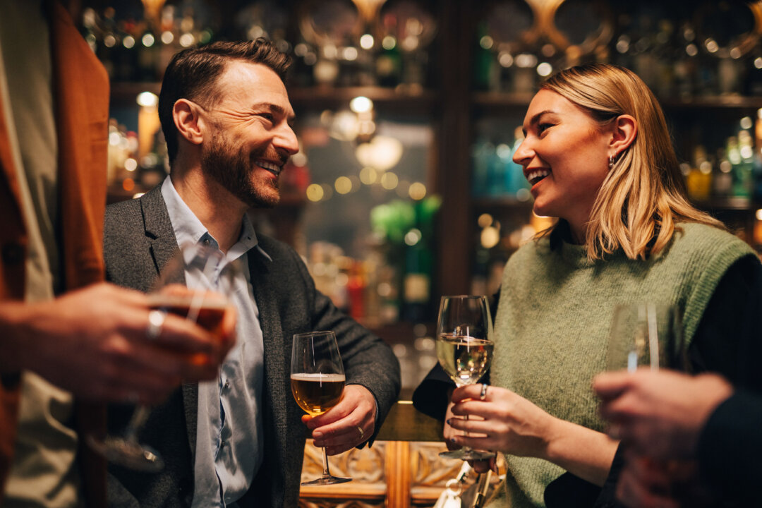 50 Questions That Spark Real Talk | The Epoch Times
