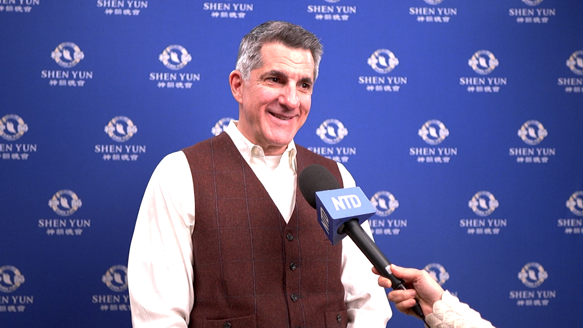 ‘Everything Was Beautiful’ In Shen Yun, Says New York City Audience Member | EpochTV