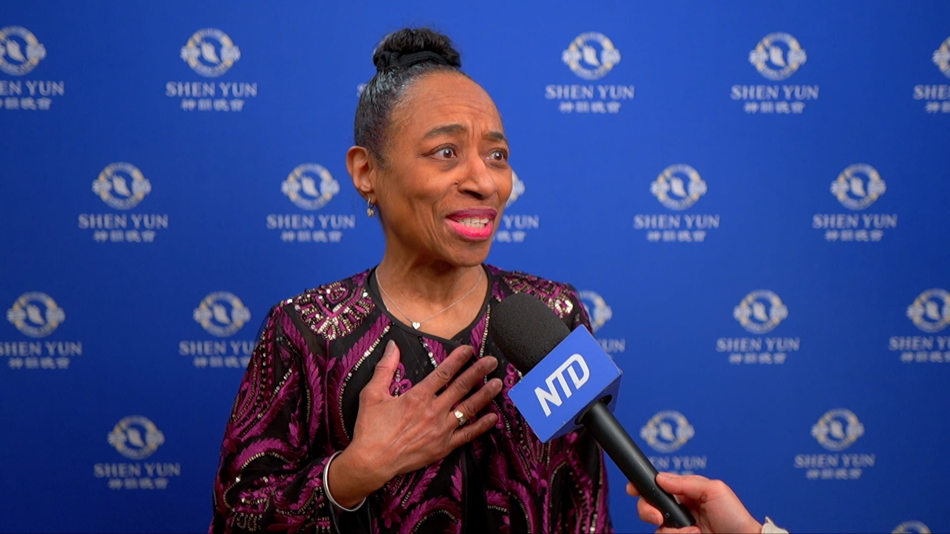 Shen Yun ‘Purely Perfection,’ Says Broadway Dance Instructor | EpochTV