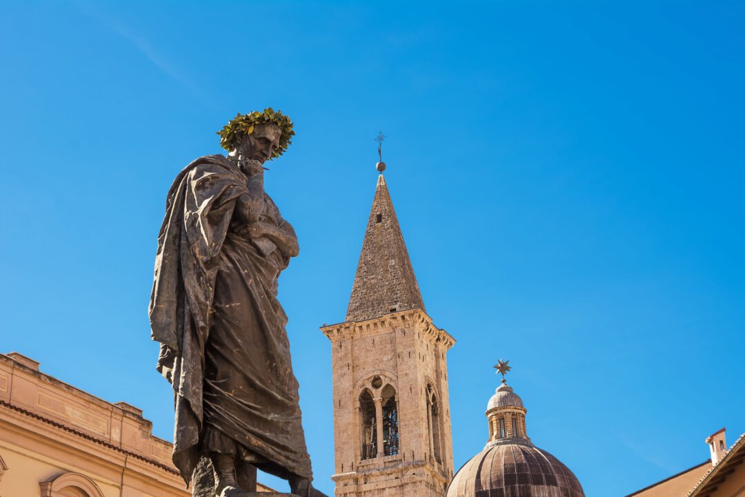 On the Power of Writing: Ovid’s Hopeful Longing | The Epoch Times