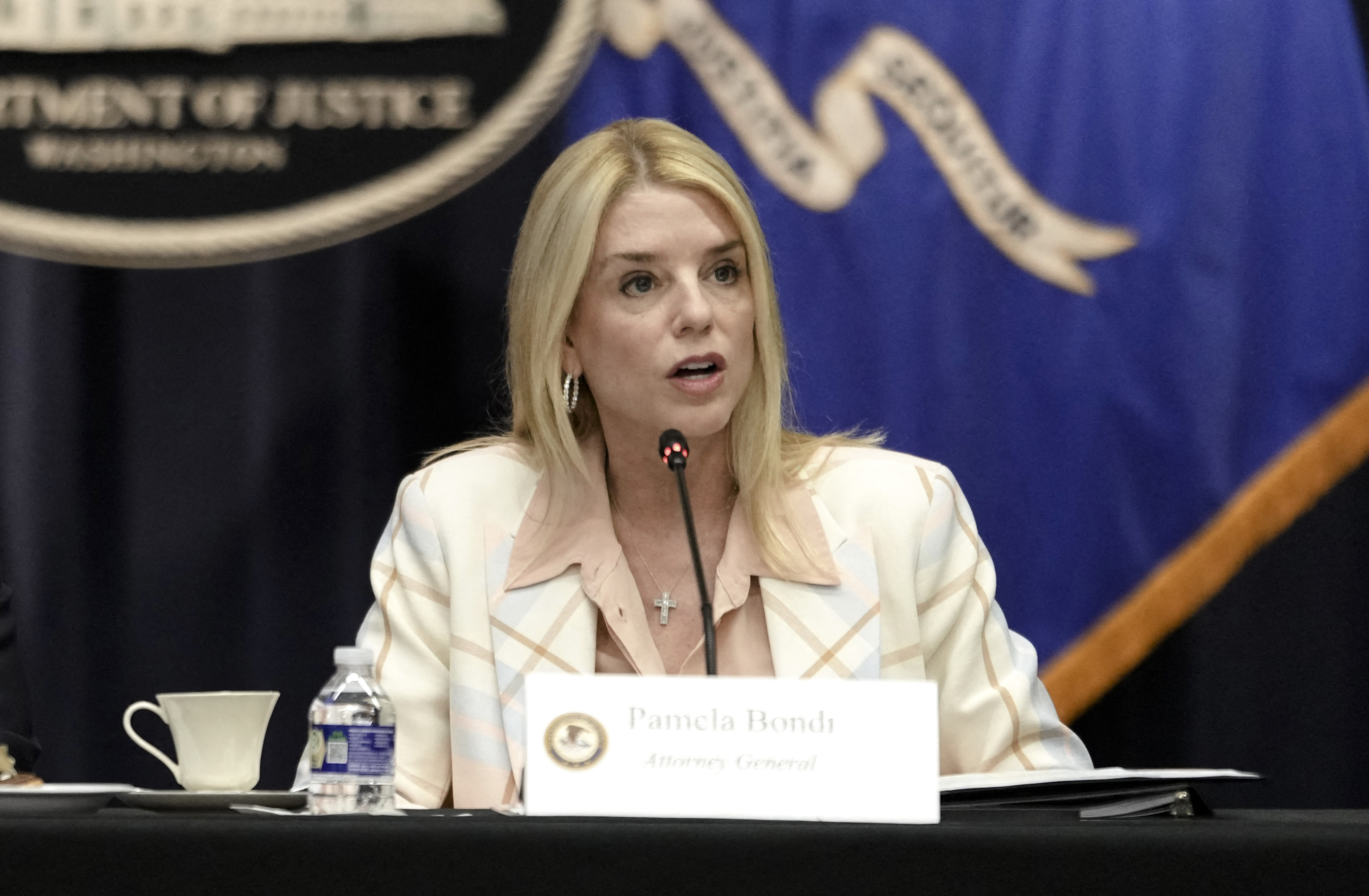 Bondi to Speak at Religious Liberty Commission | EpochTV