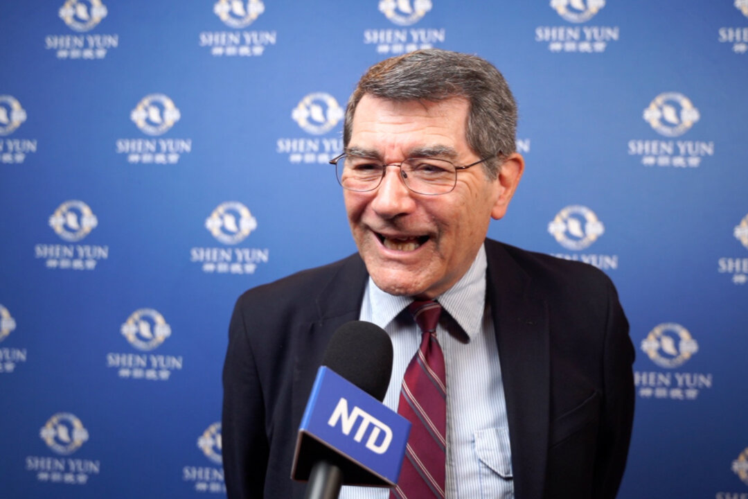 Philosophy Professor Praises Shen Yun: ‘It’s Worth Every Penny’ | The ...