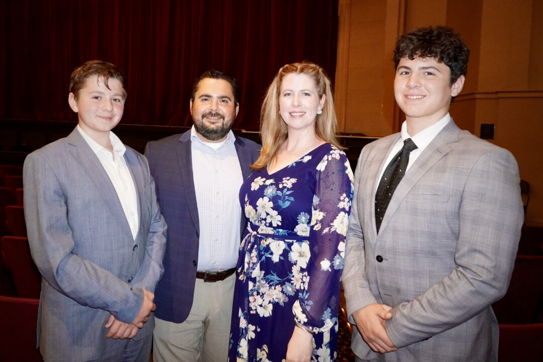 Spartanburg Audience Member : Shen Yun Is ‘Amazing’ and ‘Fabulous ...