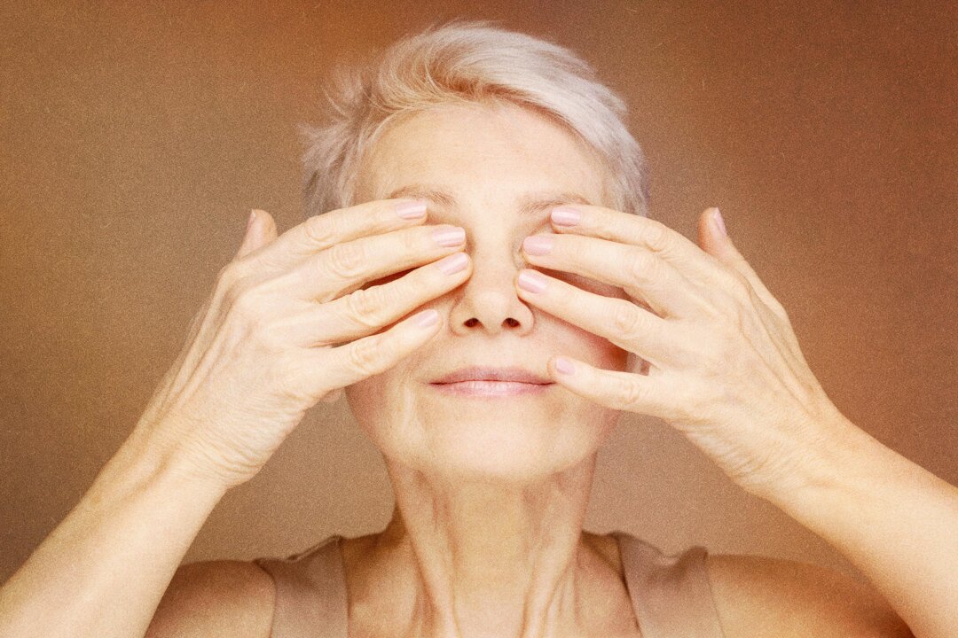 Australian National Review - 20-Minute Eye Care Routine to Protect ...