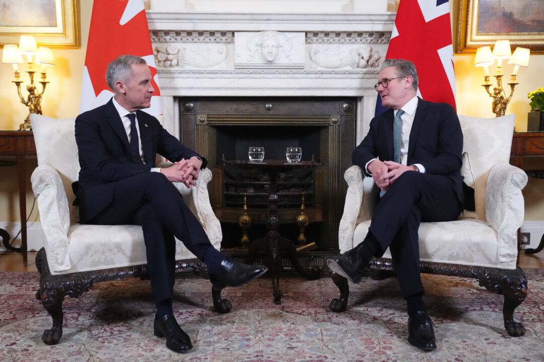 Carney Reacts to Starmer’s Decision to Resign as British PM | The Epoch ...