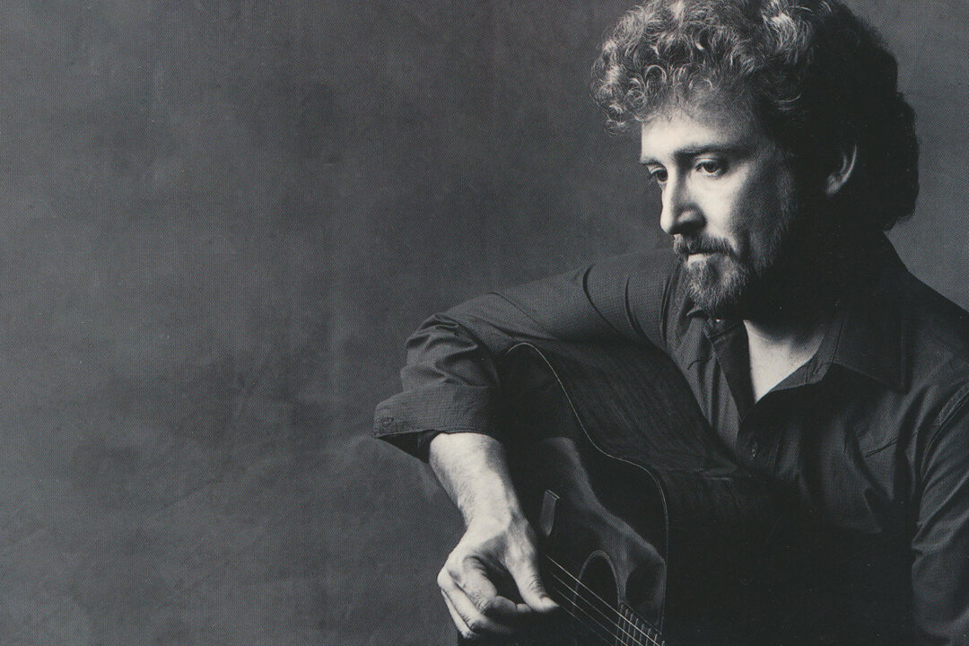 Keith Whitley: ‘I’m No Stranger to the Rain’ | The Epoch Times