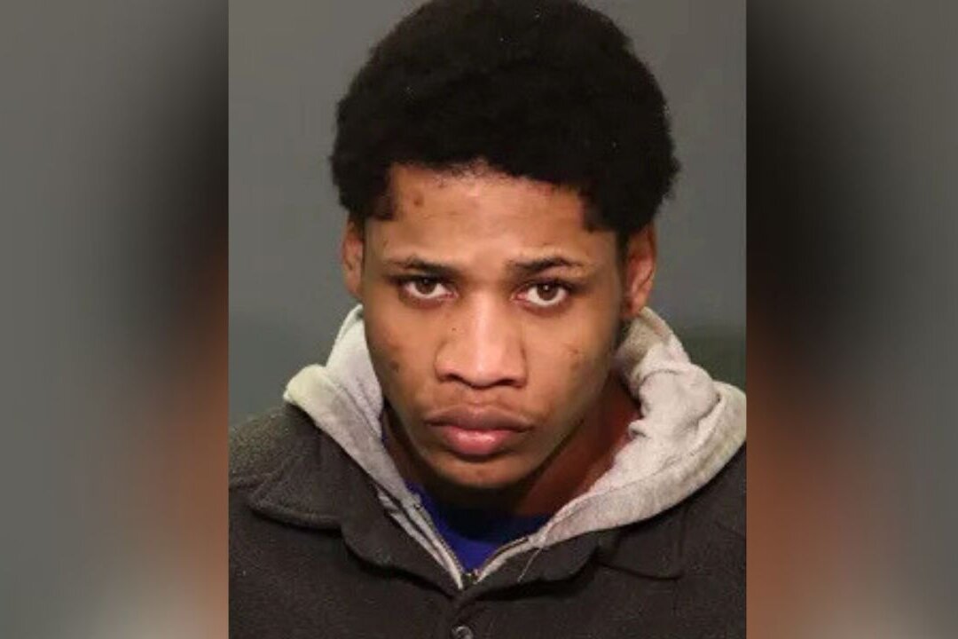 Second Suspect Arrested in Shooting of Off-Duty Border Patrol Agent in NYC | The Epoch Times