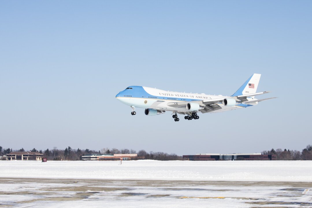 Why the 747 Is Far and Away Still the Best Option for the New Air Force ...