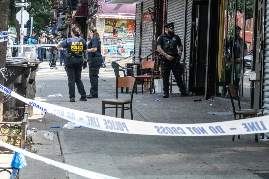3 Killed, 9 Injured in Shooting at Brooklyn Club | The Epoch Times