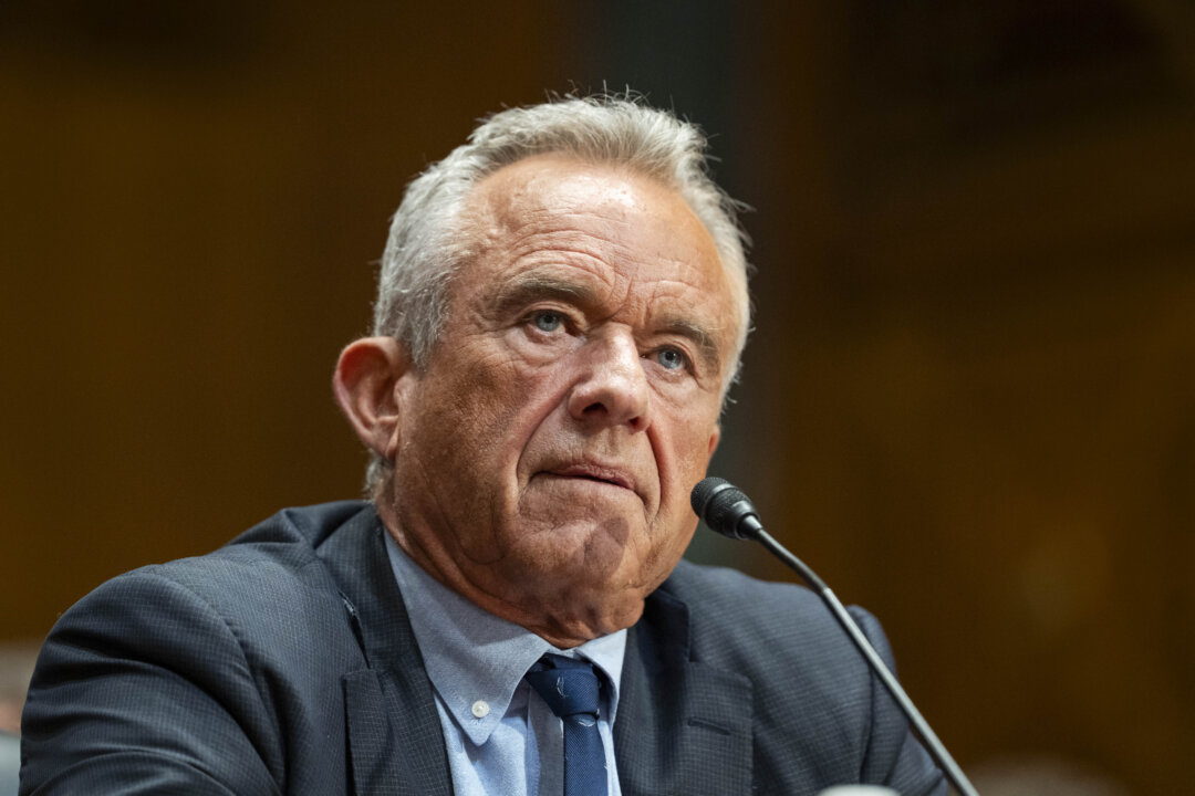 Judge Blocks Trump Administration From Banning Illegal Immigrants From Social Programs | The ...