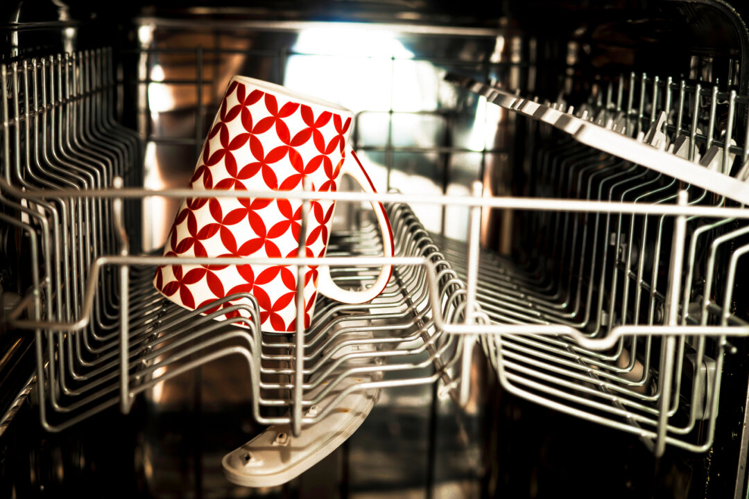 How to Make Your Old Dishwasher Perform Like New | The Epoch Times