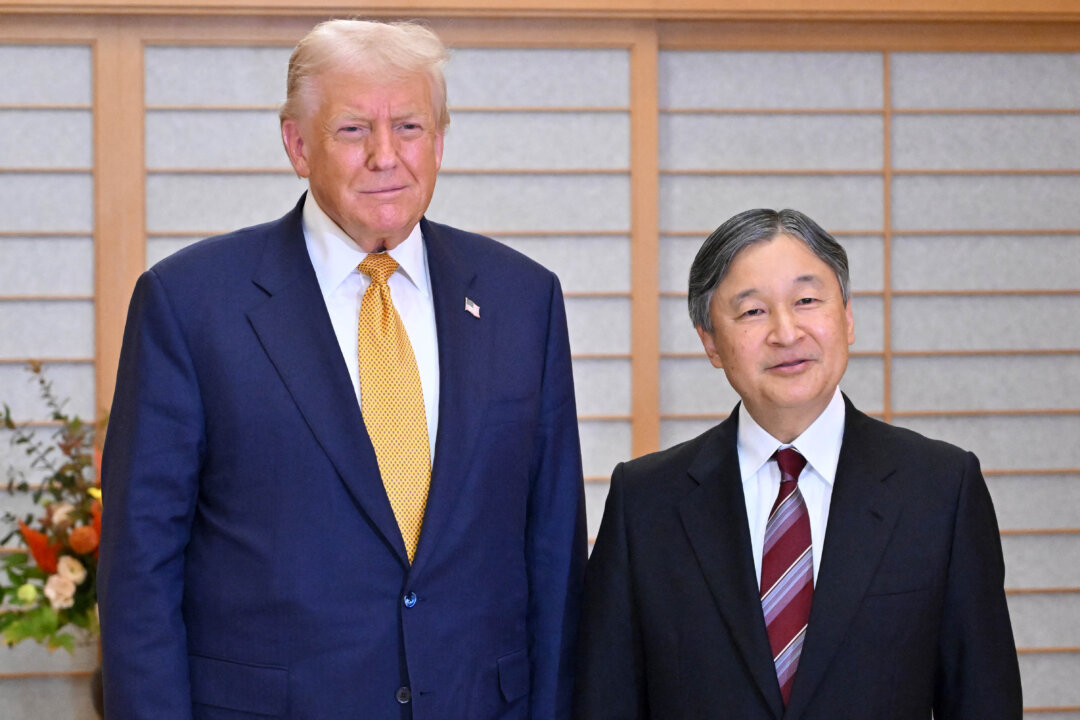 Japanese Monarch Hosts Trump at Imperial Palace | The Epoch Times