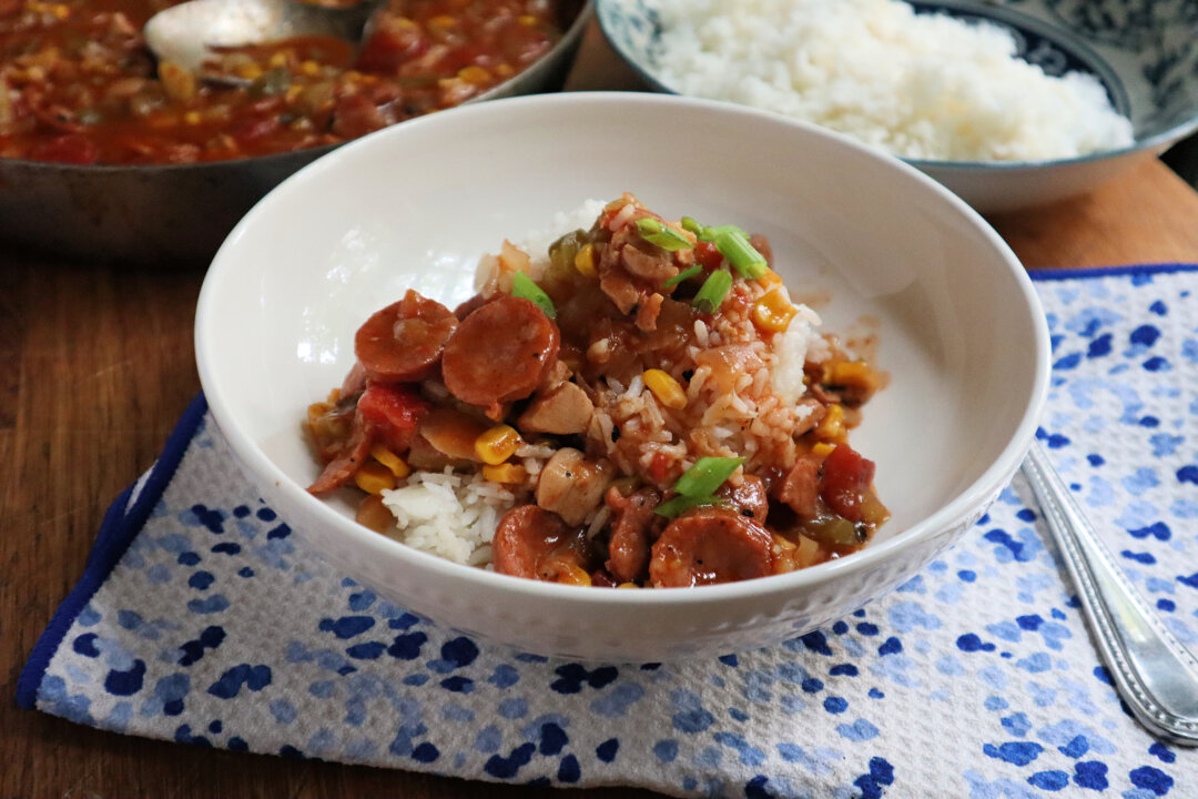 Easy Roux-Less Gumbo Features Creole Spices, Chicken, and Sausage | The ...