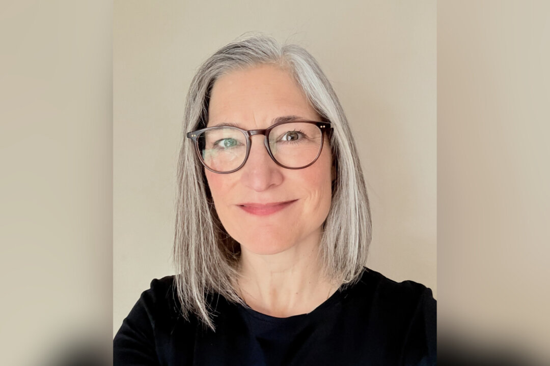 Former Ontario Teacher Won’t Surrender Licence Over Gender-Related ...