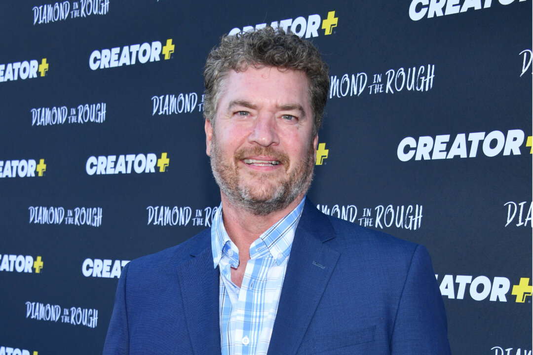 ‘Seinfeld’ and ‘The Middle’ Actor Pat Finn Dead at 60 | The Epoch Times