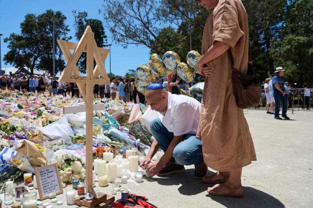 ‘Bring Us Together’: PM Holds Firm on Terrorist Review | The Epoch Times