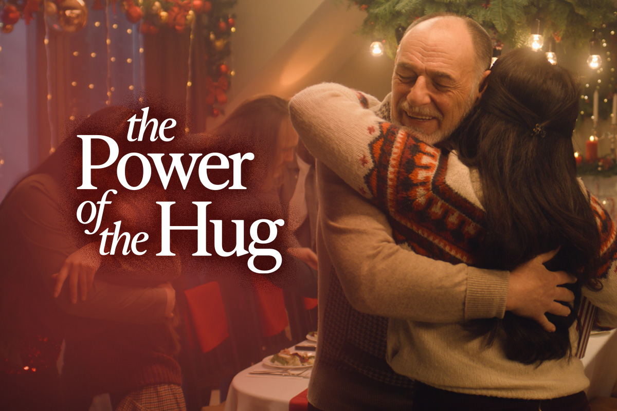 How a Simple Hug Can Protect You From a Virus | EpochTV