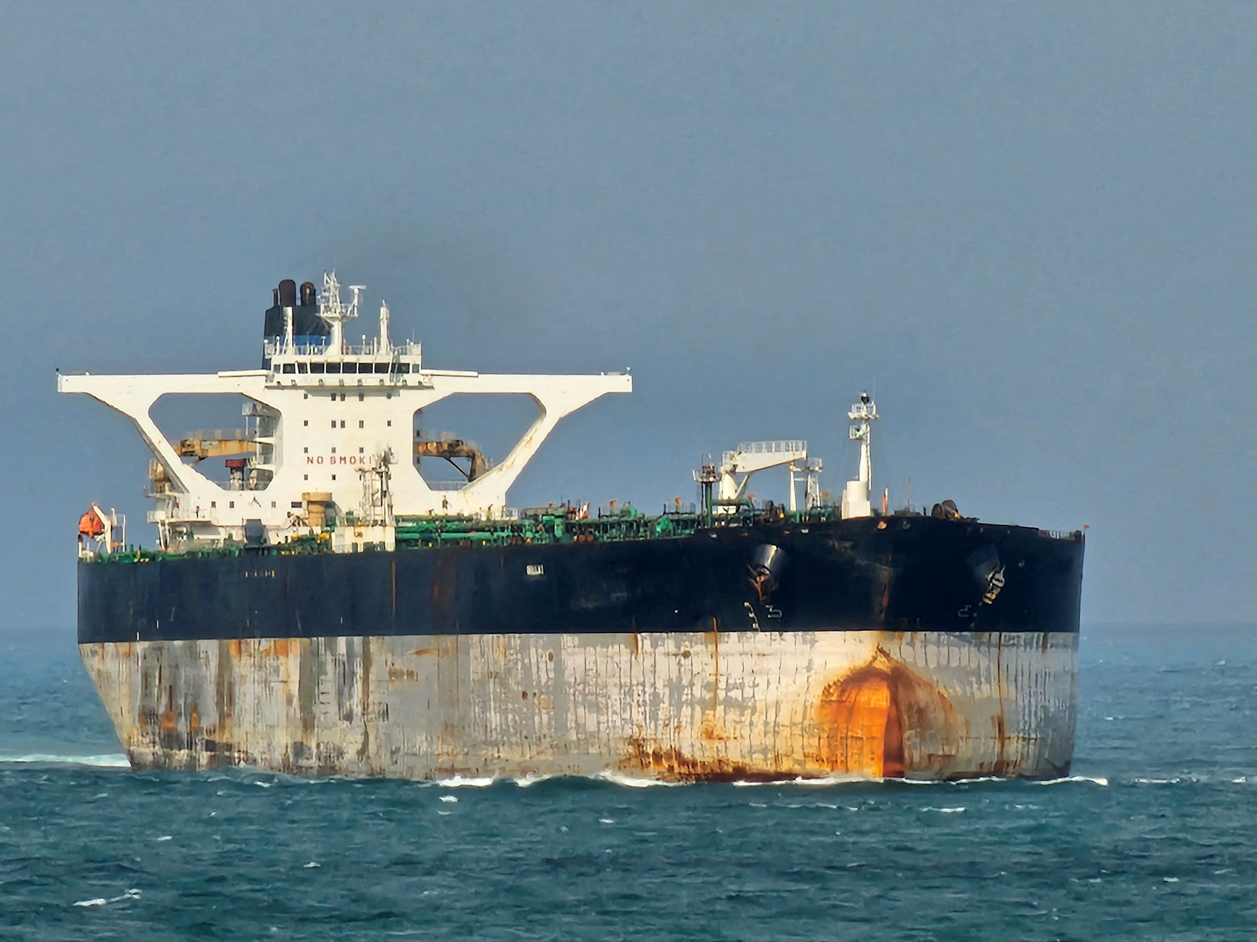 US Forces Board Venezuela-Linked Sanctioned Oil Tanker in North ...