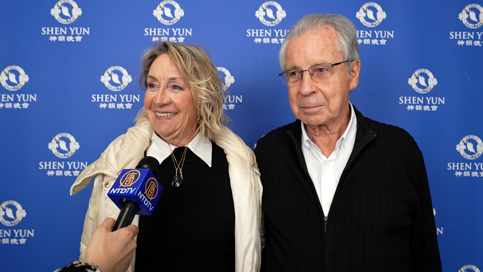 Shen Yun Is ‘Showing People the Real China,’ Says Business Owner | EpochTV