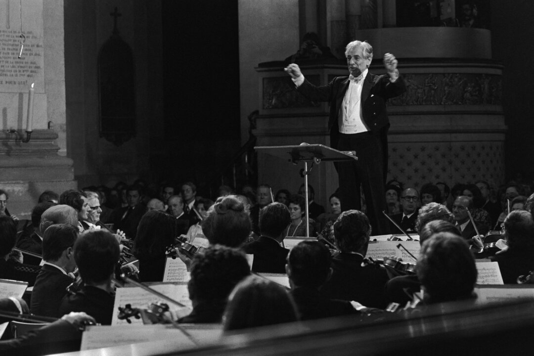 Keeping Time: The Role of the Classical Conductor | The Epoch Times
