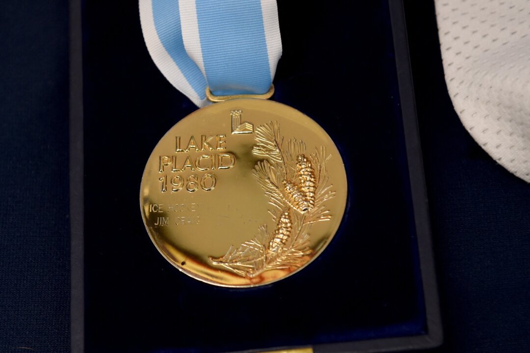 Netflix Documentary ‘Miracle: The Boys of ‘80’ Details USA Olympic ...