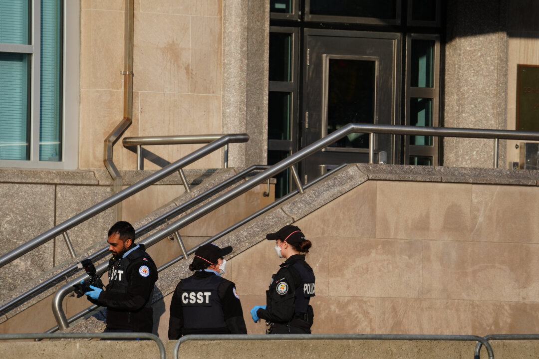 Authorities Investigating After Shots Fired at US Consulate in Toronto ...