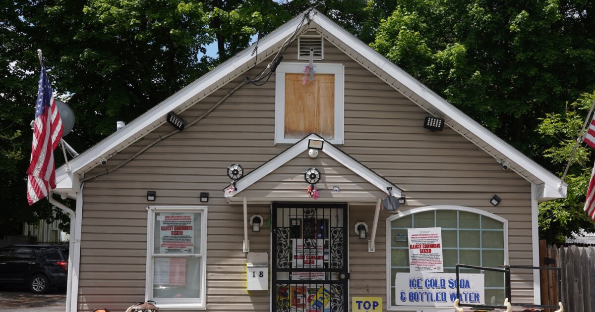 Middletown Smoke Shop Closes After Allegedly Selling Cannabis to Minor