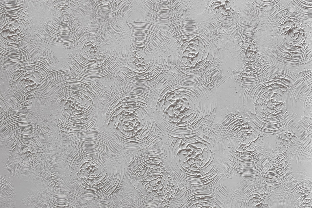 Texture Paint a Ceiling | The Epoch Times